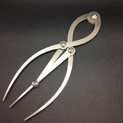 Strange-Sharp-Pointy Thing